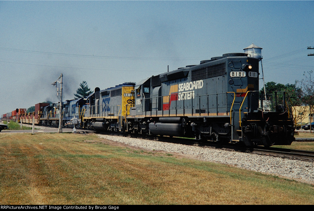 CSX 8181